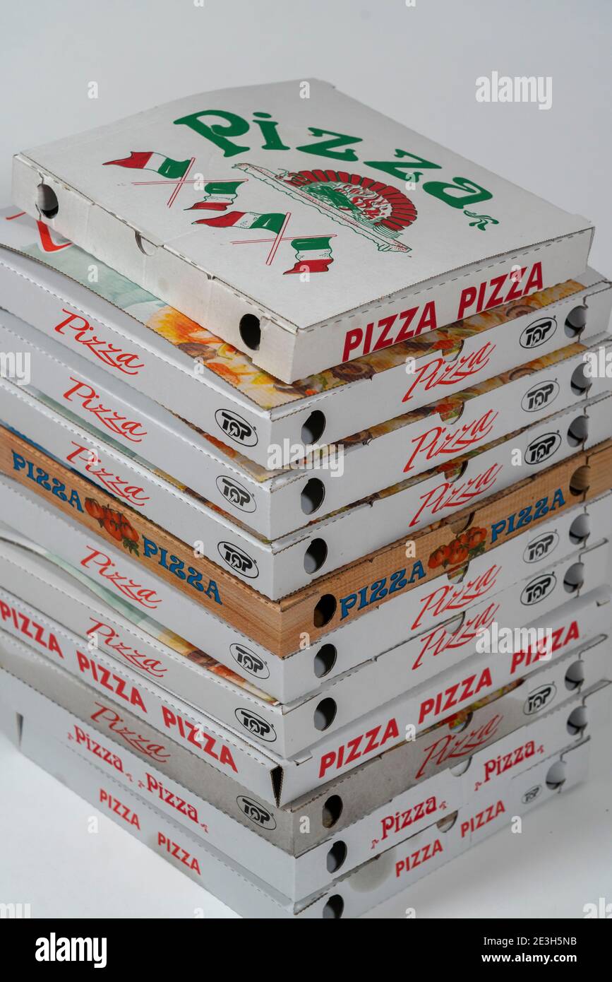 Empty, used pizza boxes, takeaways Stock Photo - Alamy