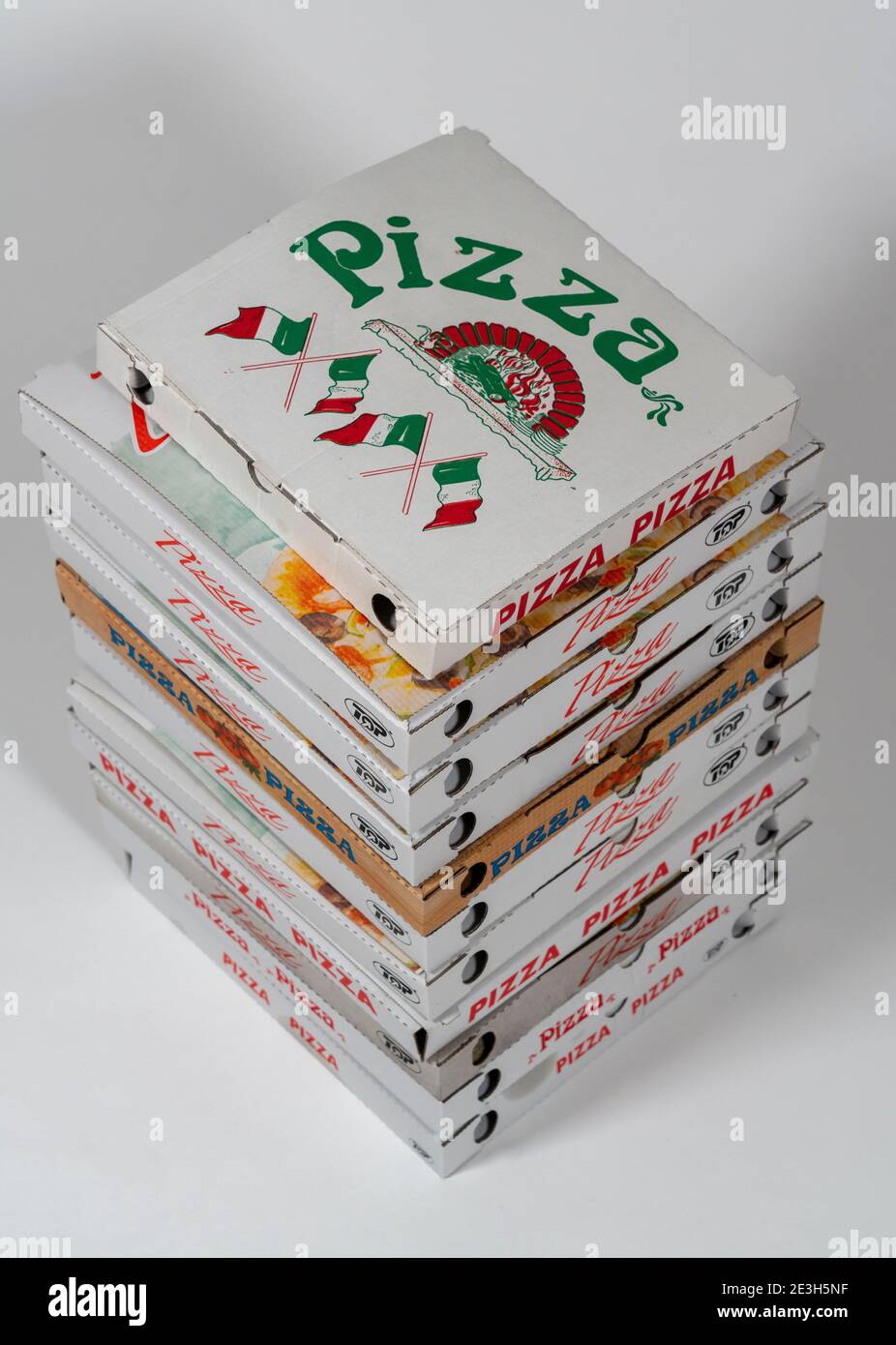 Empty pizza boxes hi-res stock photography and images - Alamy