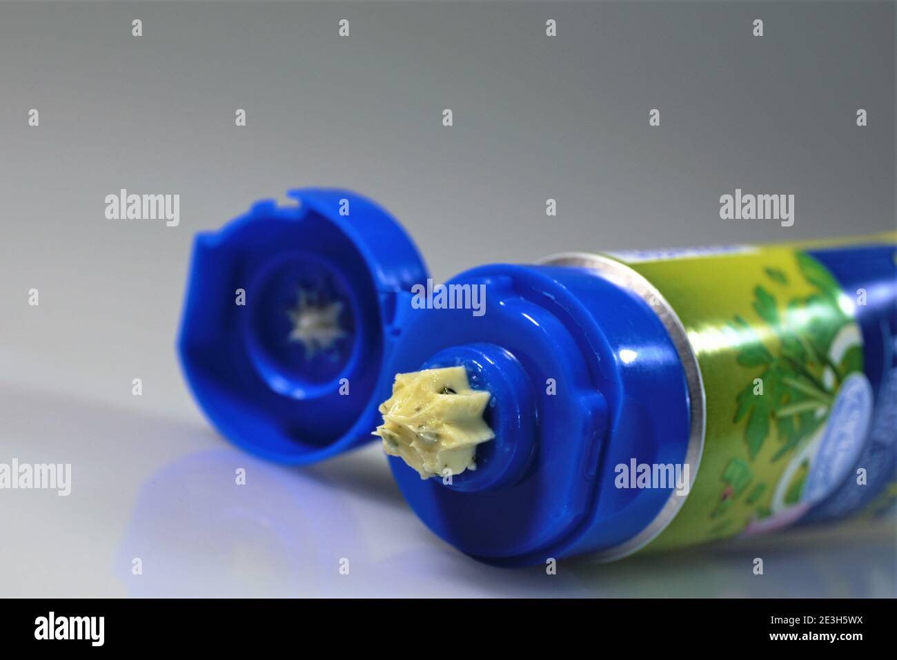 close up of a glass jar Stock Photo - Alamy