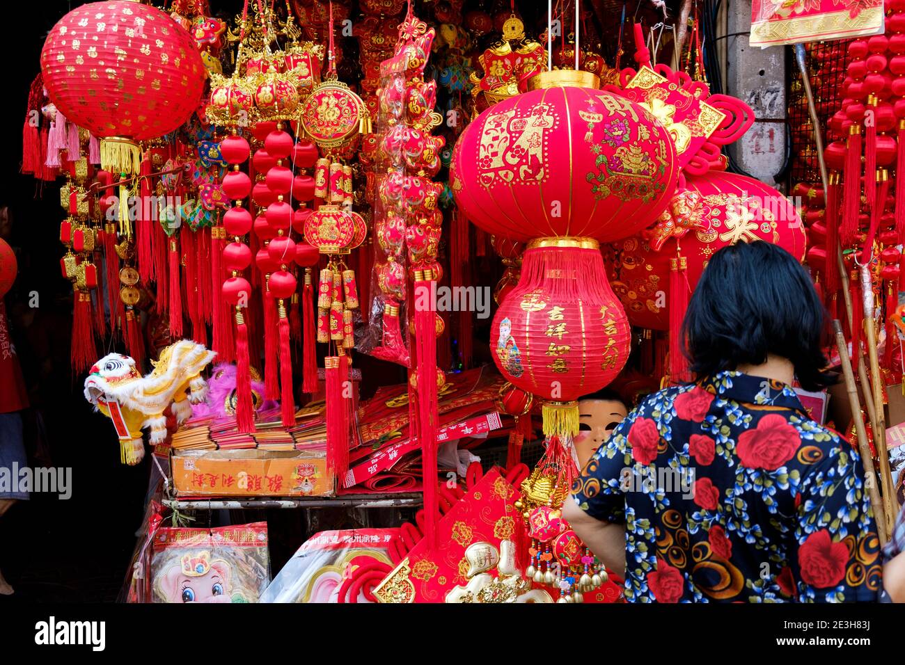 Red lanterns and other traditional decorative elements for Chinese (or Lunar) New Year at a shop ...