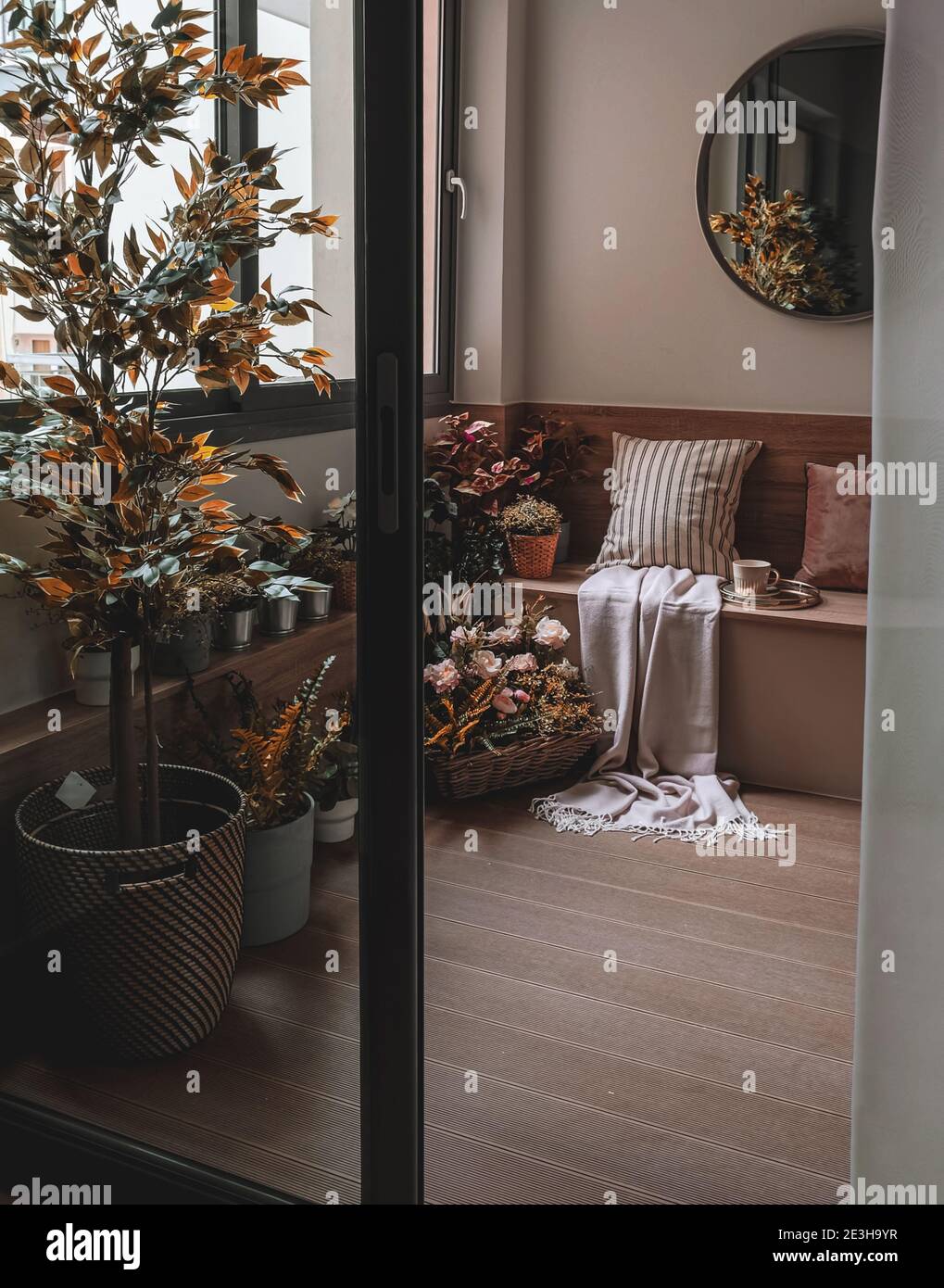 Balcony fall leaves hi-res stock photography and images - Alamy