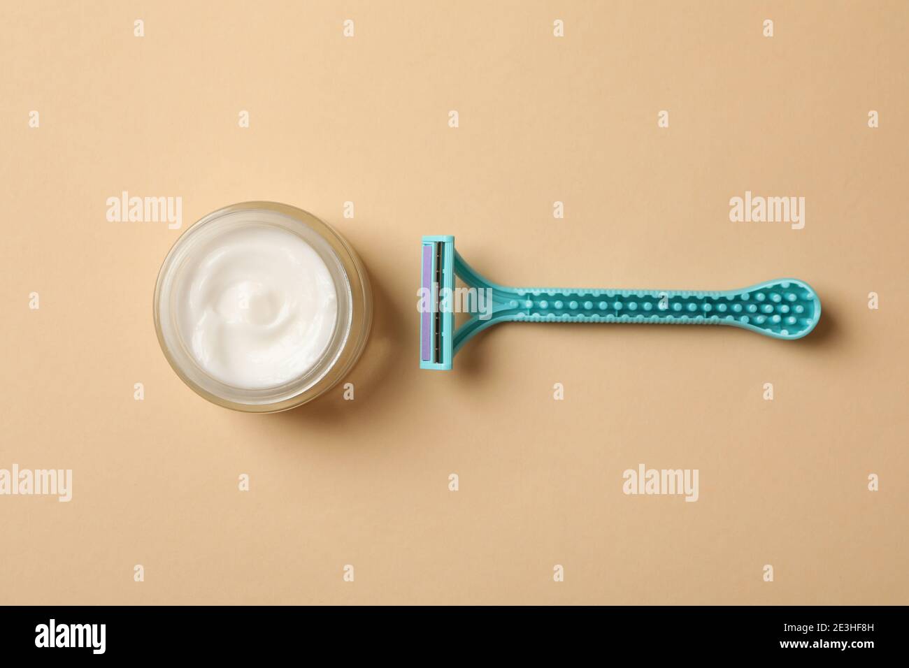 Shaving cream disposable razor hi-res stock photography and images - Alamy
