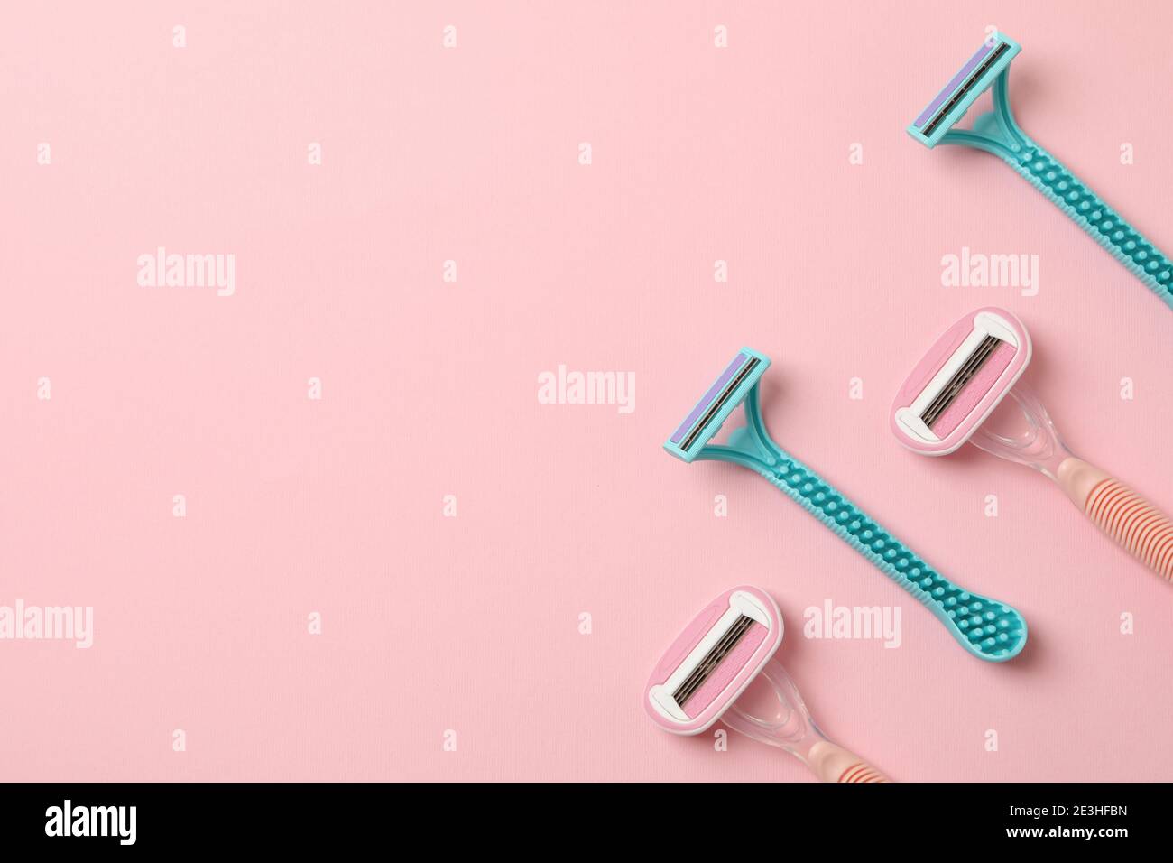 Safety razors on pink hi-res stock photography and images - Alamy