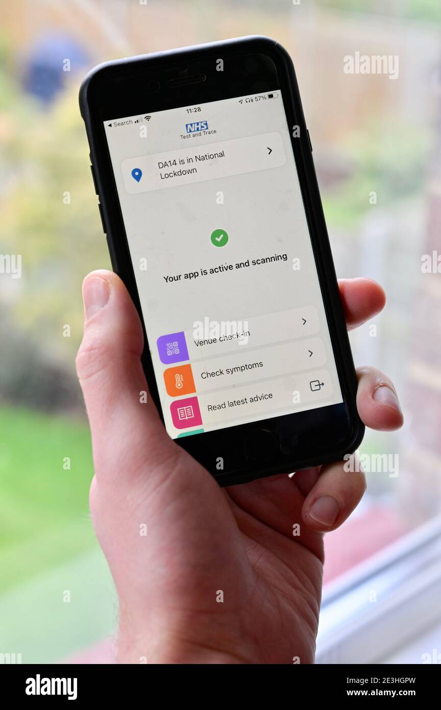 Self islolate hi-res stock photography and images - Alamy