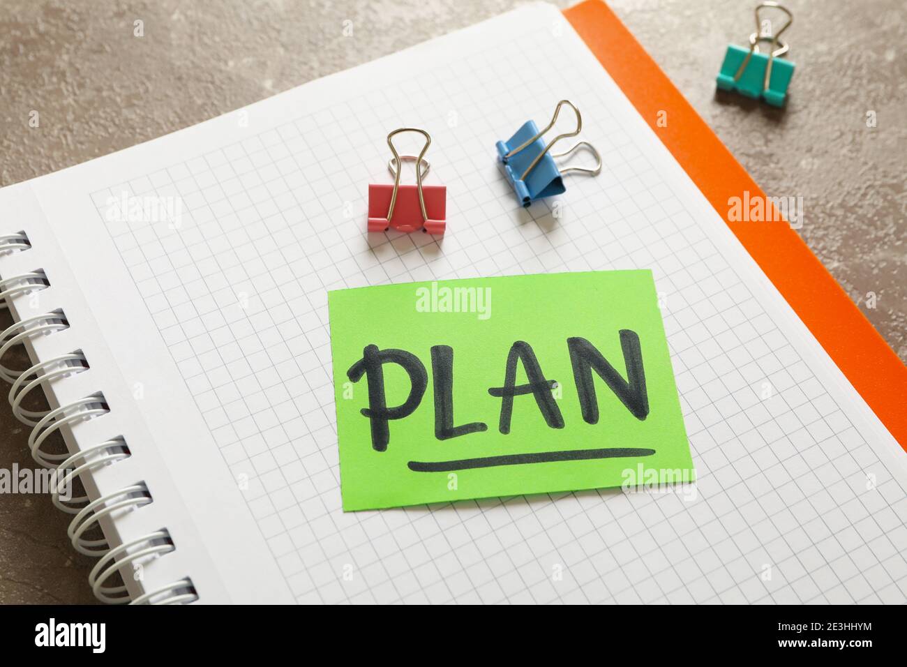 Chart clips hi-res stock photography and images - Alamy