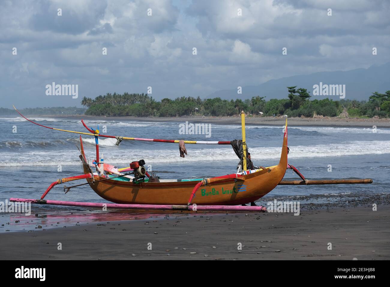 Indonesia Bali Pekutatan - Pantai Medewi - Outrigger fishing boat ...