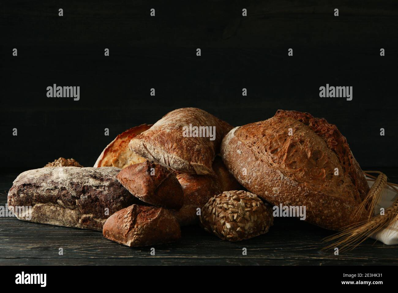 Different fresh bakery products hi-res stock photography and images - Alamy