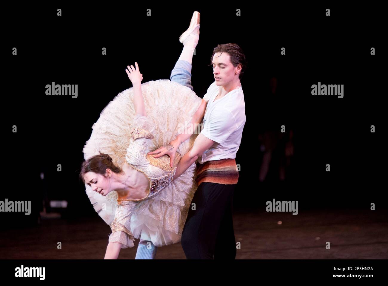 Ballet duet in rehearsal Stock Photo - Alamy