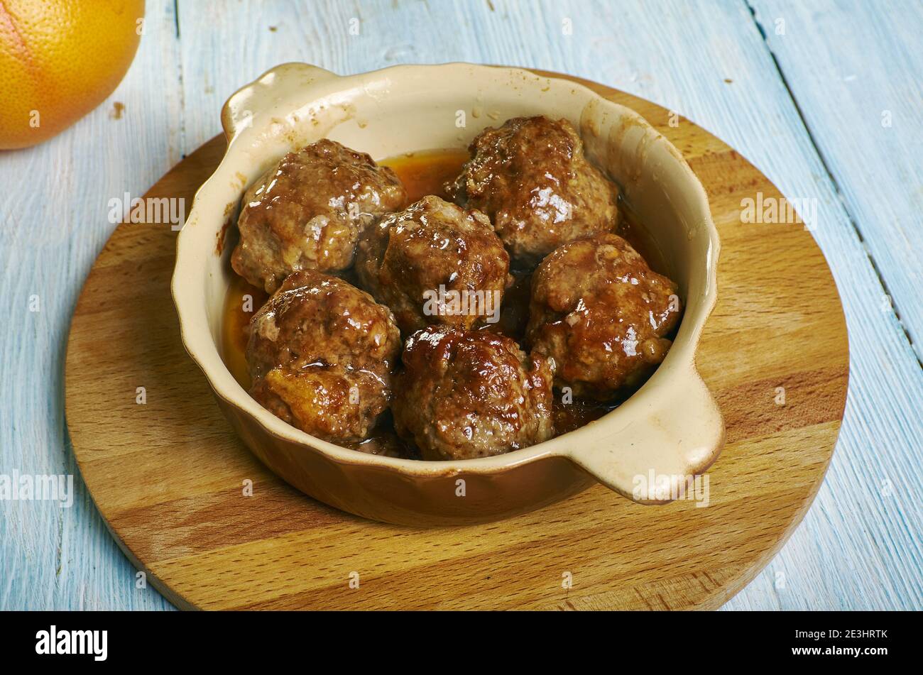 Boulets sauce lapin à la Liègeoise - popular Belgian dish known as ...