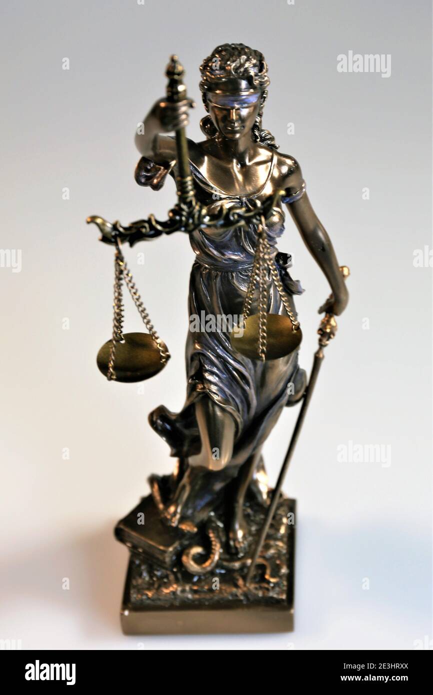 Scales justice god hi-res stock photography and images - Alamy