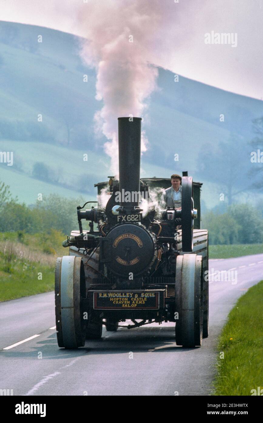 Traction engine 1920s hi-res stock photography and images - Alamy