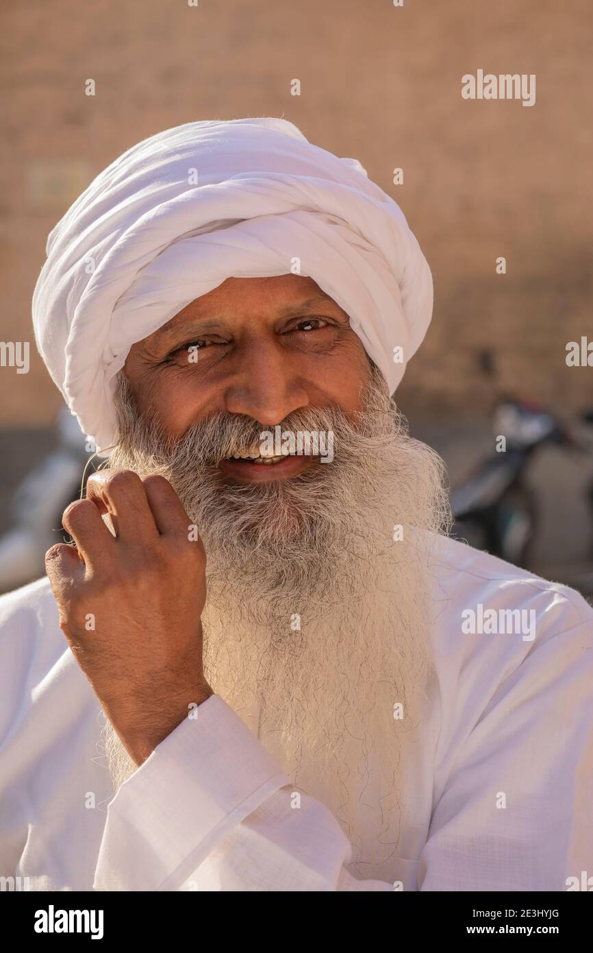 Sardar farmer hi-res stock photography and images - Alamy