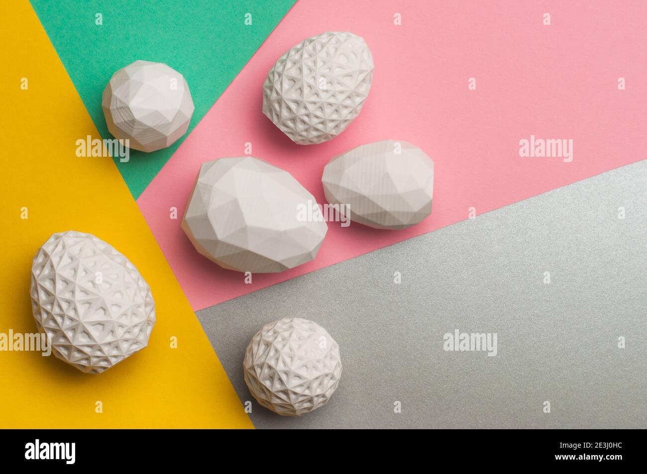 3d paper egg hi-res stock photography and images - Alamy