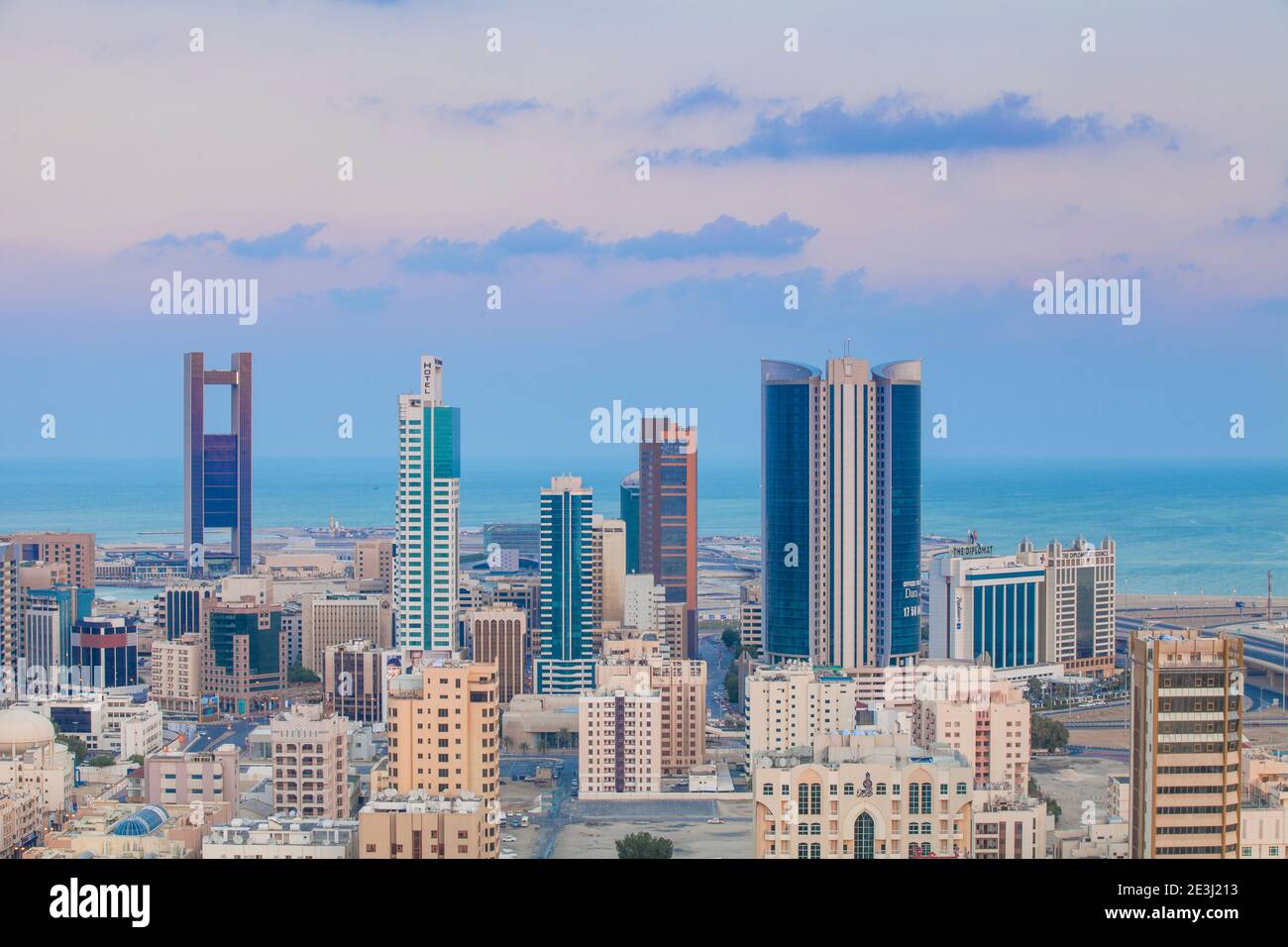 Bahrain, Manama, City skyline Stock Photo - Alamy