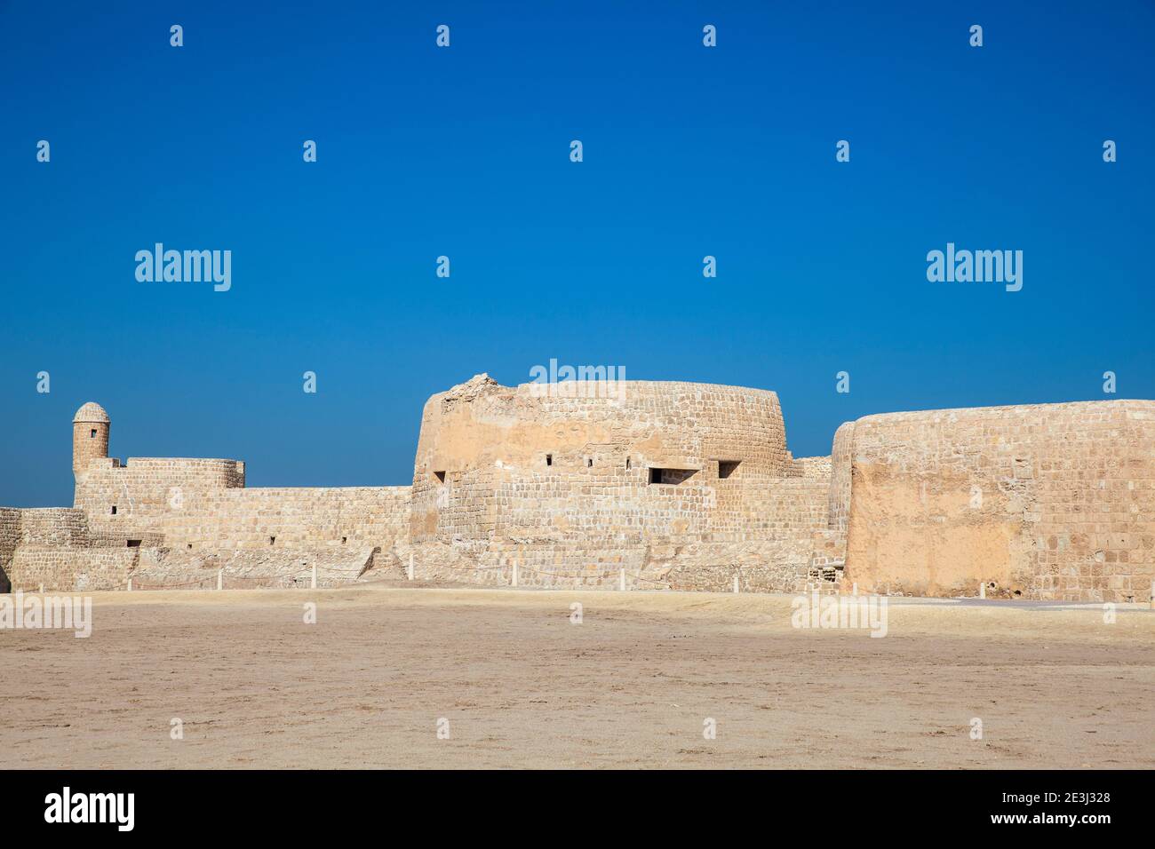 Bahrain, Manama, Bahrain Fort Stock Photo - Alamy