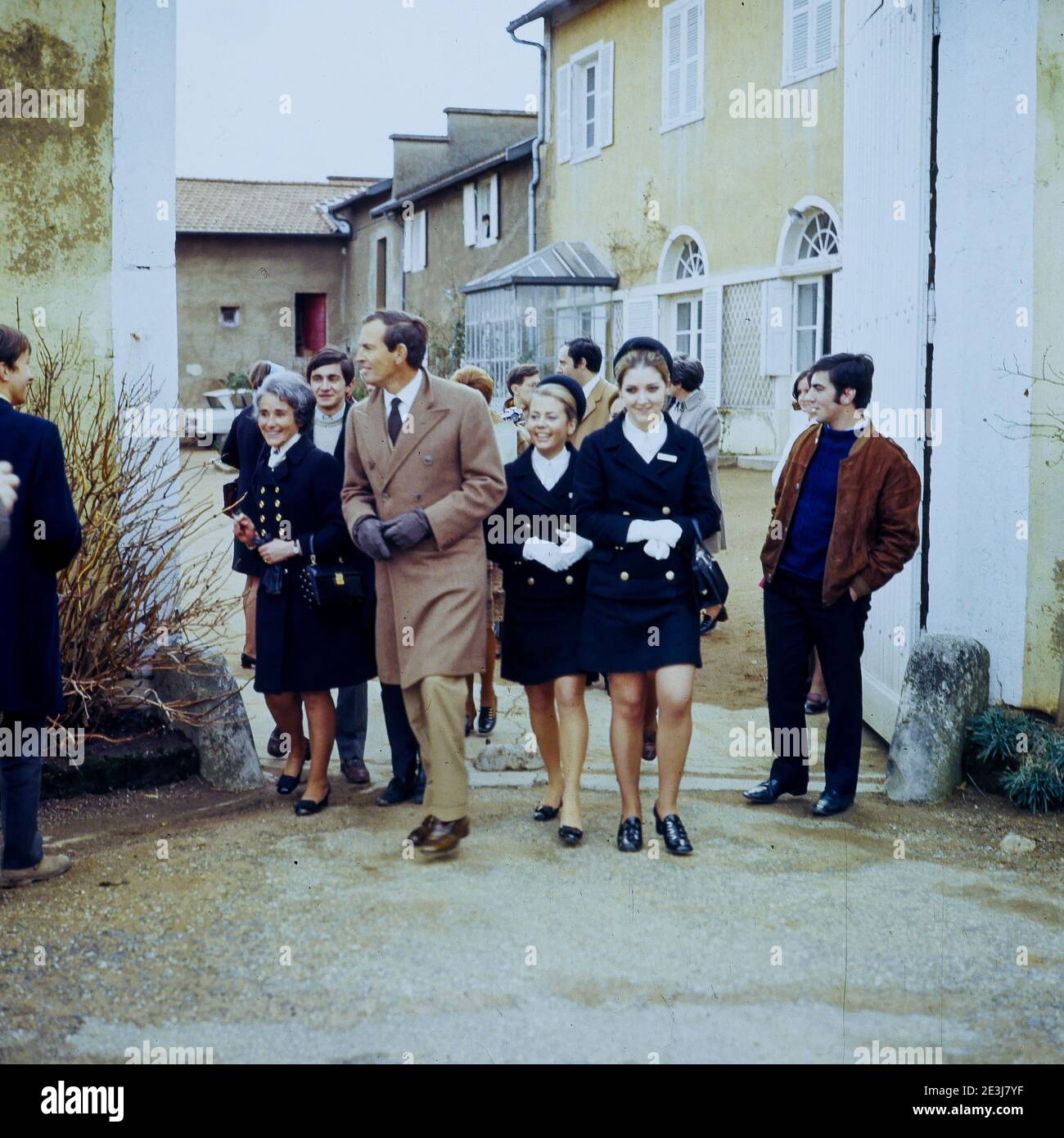 Dr Chris Barnard, pioneer of heart transplantation, travels in France ...