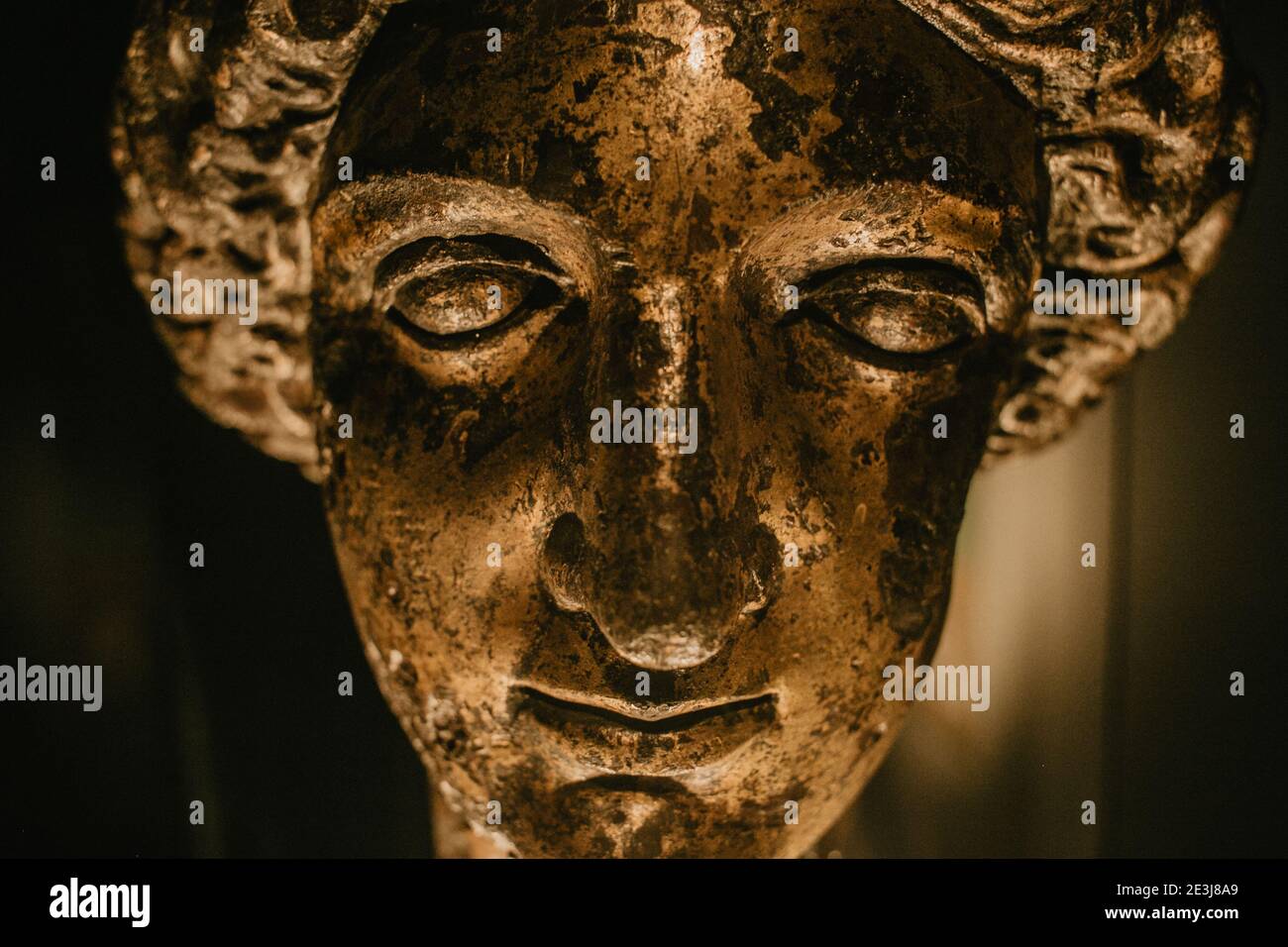 Roman goddess minerva statue hi-res stock photography and images - Alamy