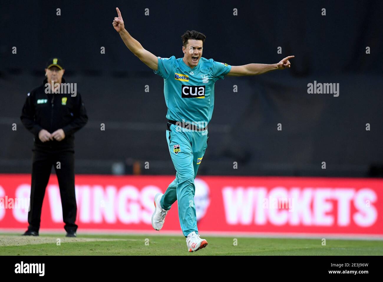 James bazley of the brisbane heat hi-res stock photography and images ...