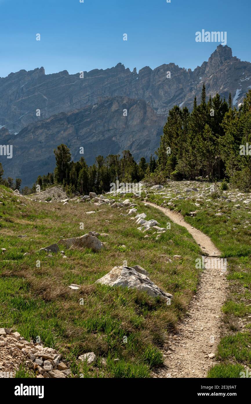Hiking paintbrush divide hi-res stock photography and images - Alamy