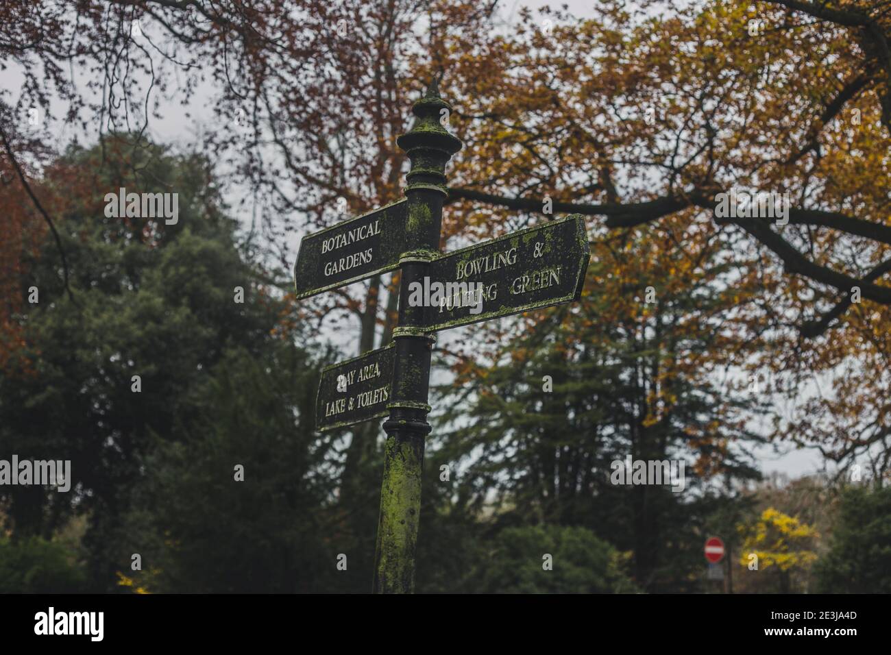 Sign post inside Victoria Park in Bath, Somerset, England, UK Stock ...