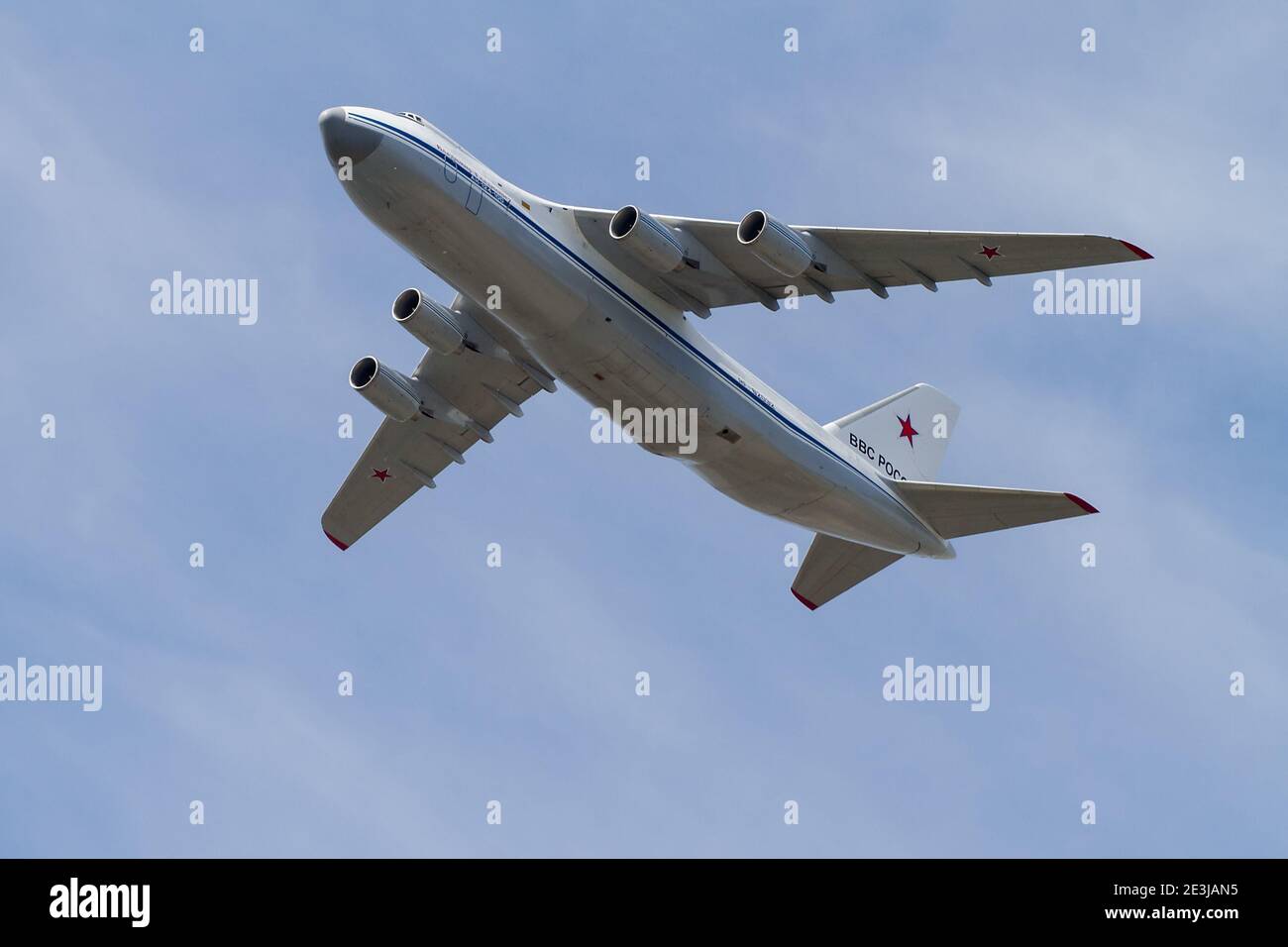 MOSCOW, RUSSIA - MAY 09, 2015: Russian military aircraft AN-124-100 in ...