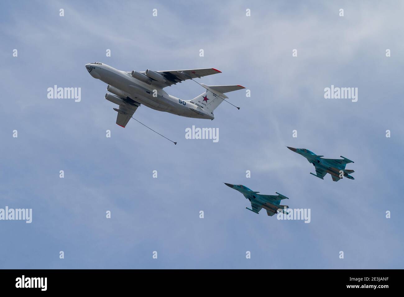 Russian military aircraft hi-res stock photography and images - Alamy