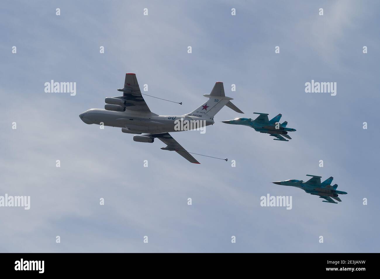 Russian military aircraft hi-res stock photography and images - Alamy
