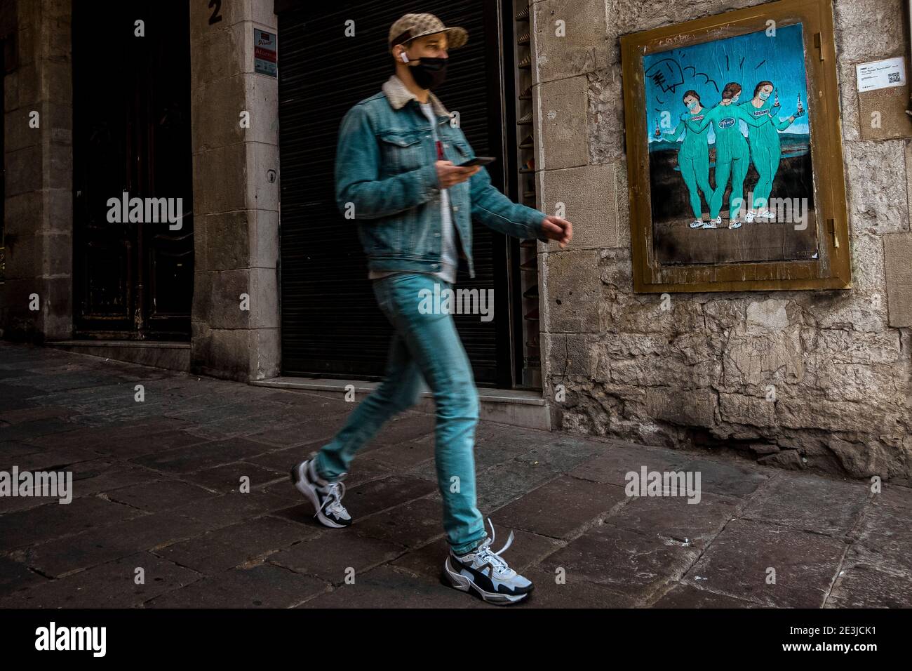 The three graces raphael hi-res stock photography and images - Alamy