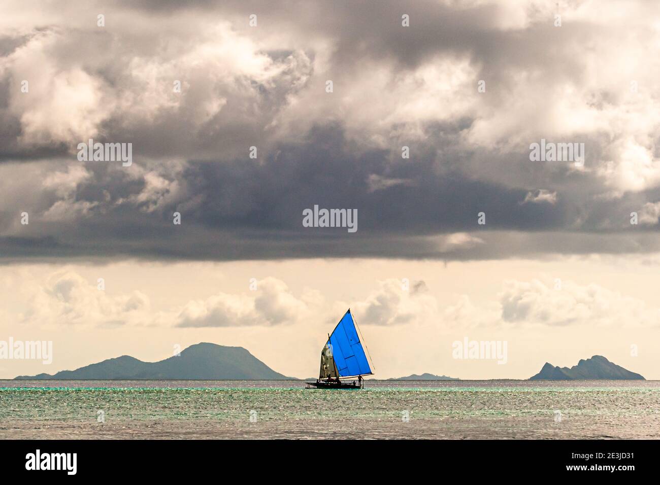 The Polynesian Proa is a multi-hull outrigger sailboat Stock Photo - Alamy