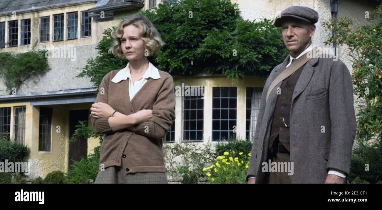 The Dig Movie 2021 High Resolution Stock Photography and Images - Alamy