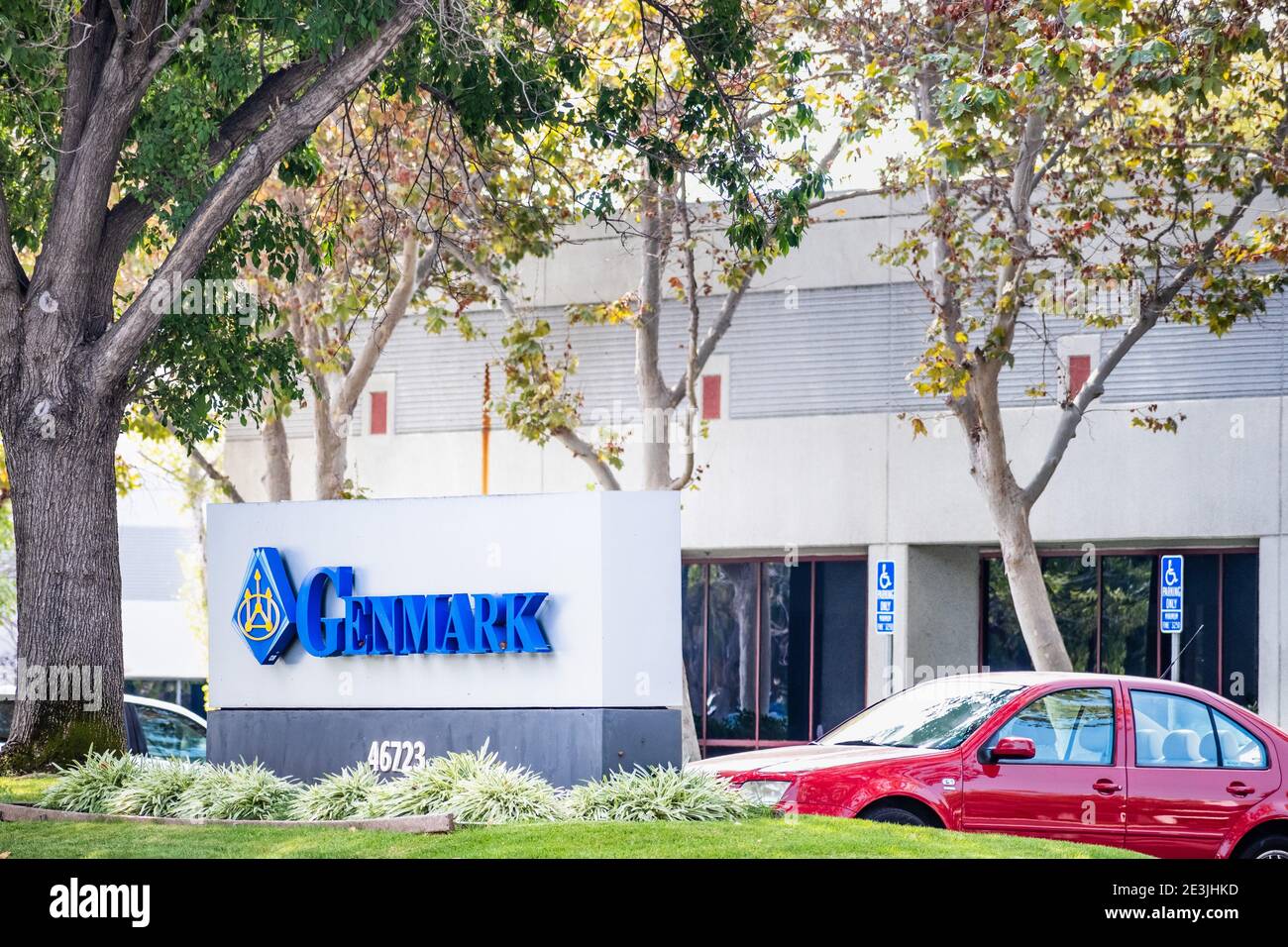 Genmark automation inc hi-res stock photography and images - Alamy
