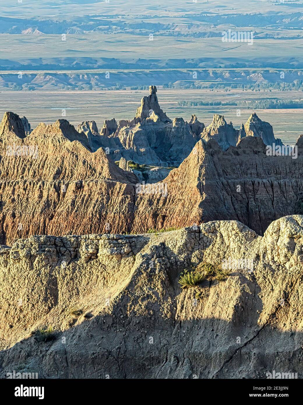 A prominent pinnacle in the Pinnacles area of Badlands National Park ...