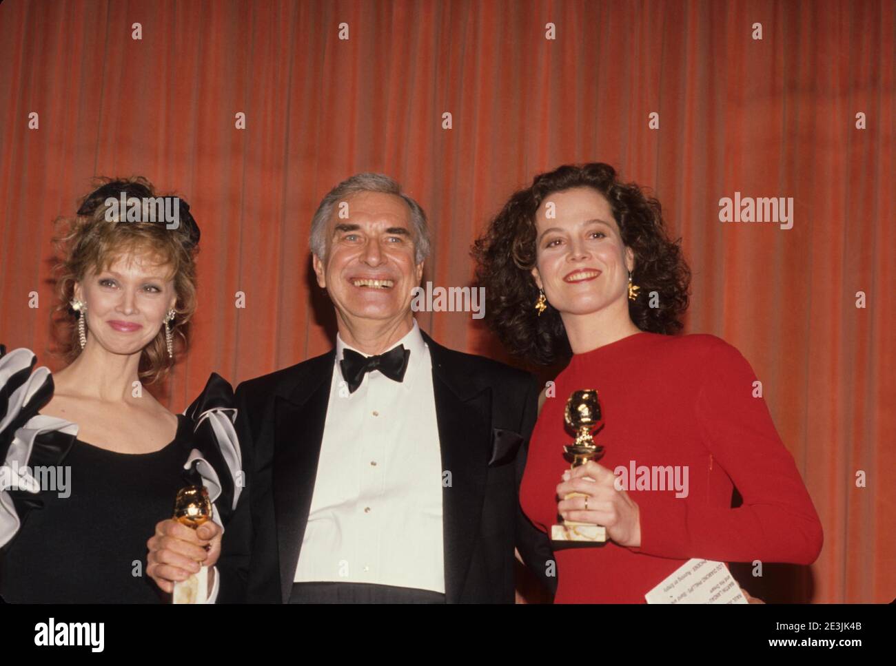 PRISCILLA WELCH with Martin Landau Shelley Long at 46th Golden Globe ...