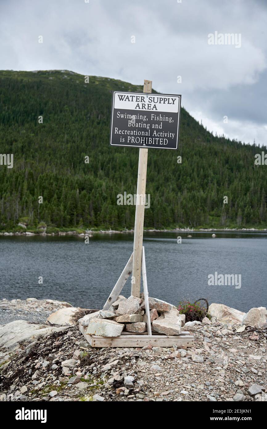 Newfoundland quay hi-res stock photography and images - Alamy