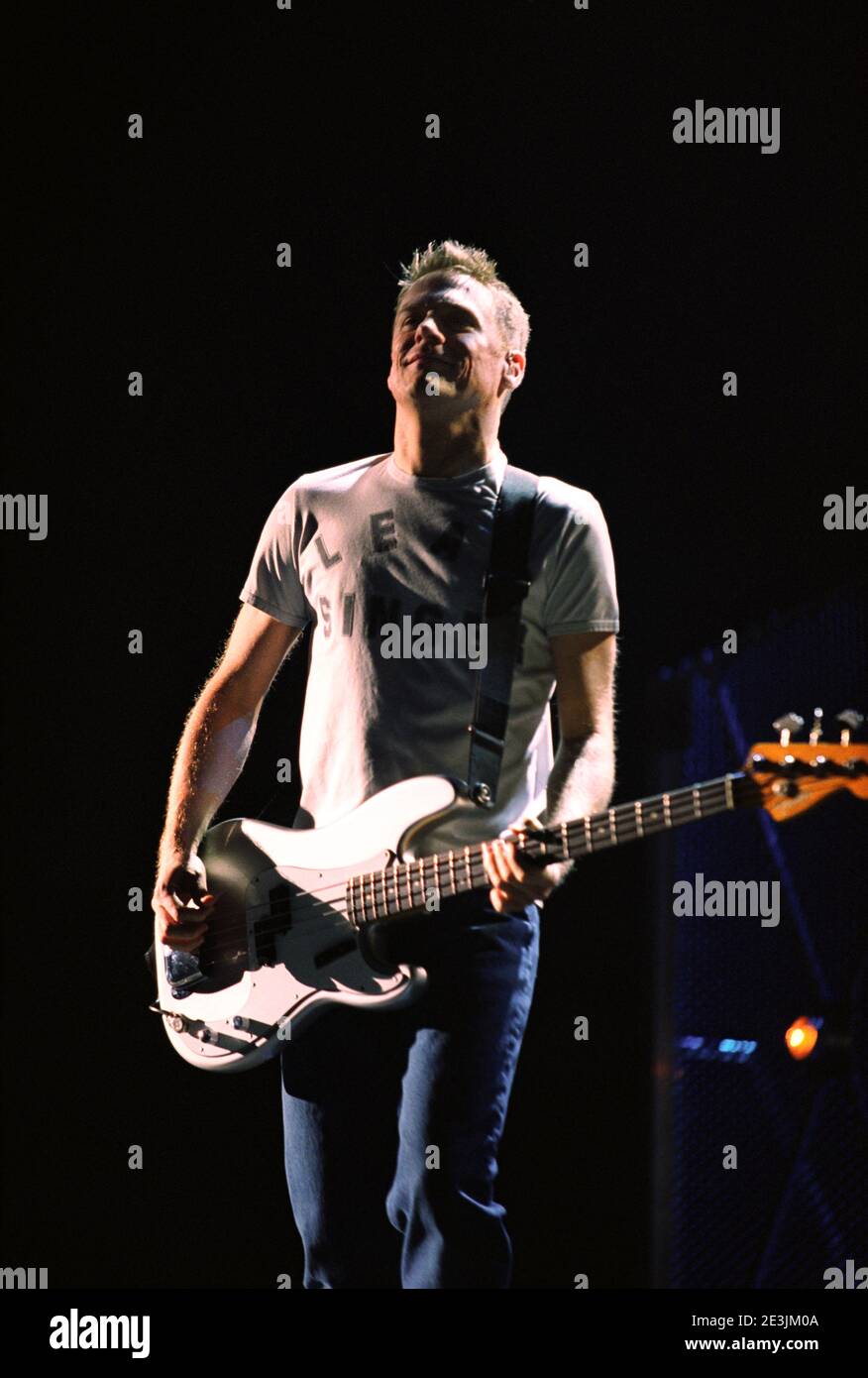 Canadian bryan adams in concert hi-res stock photography and images - Alamy