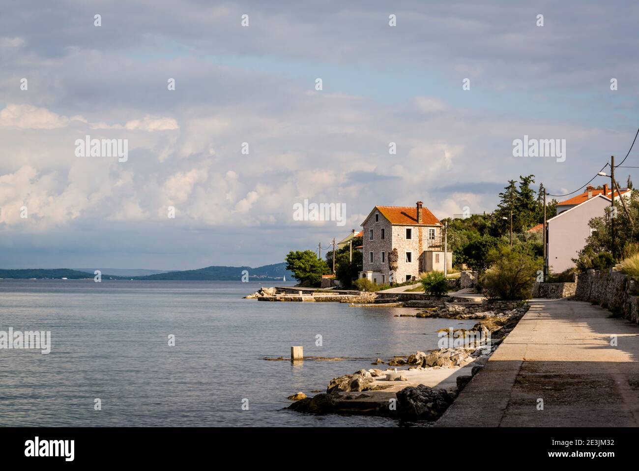 Coastal path, Mali Iz, Island of Iz, Zadar archipelago, Dalmatia ...