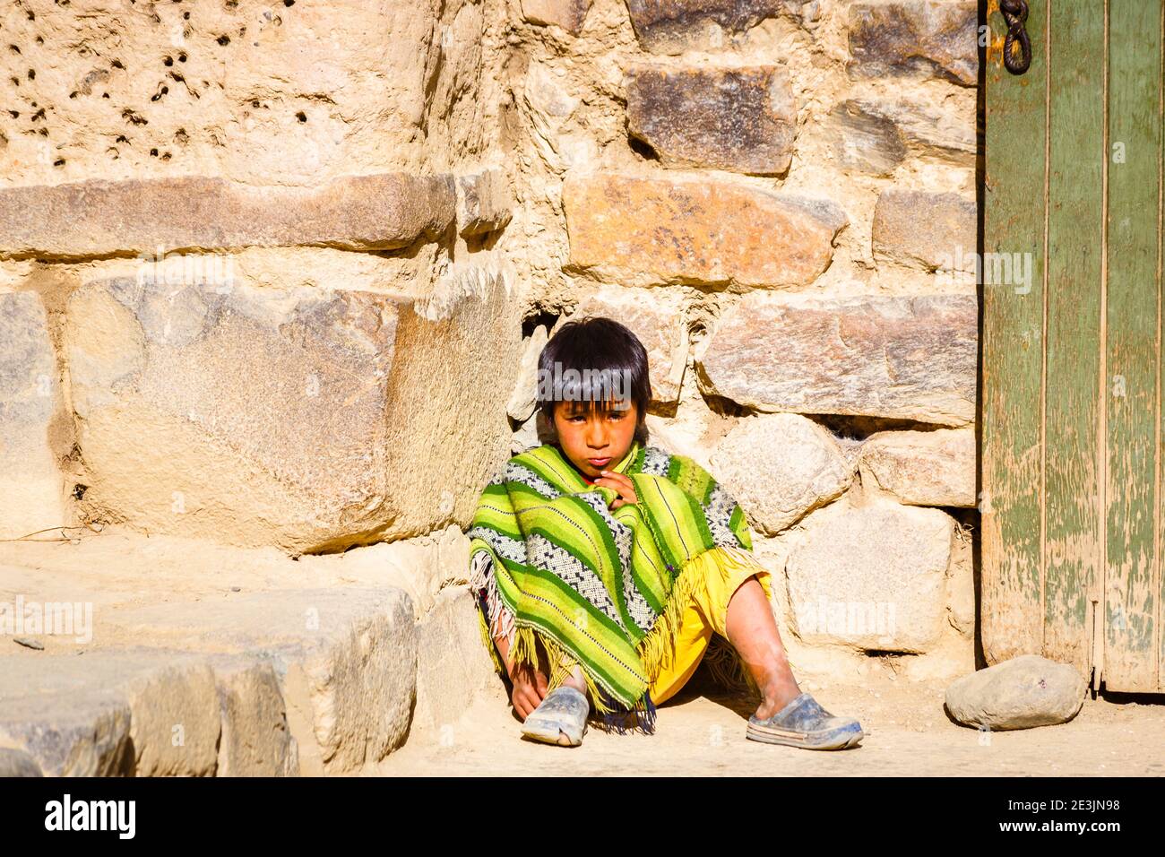 Peruvian boy hi-res stock photography and images - Alamy