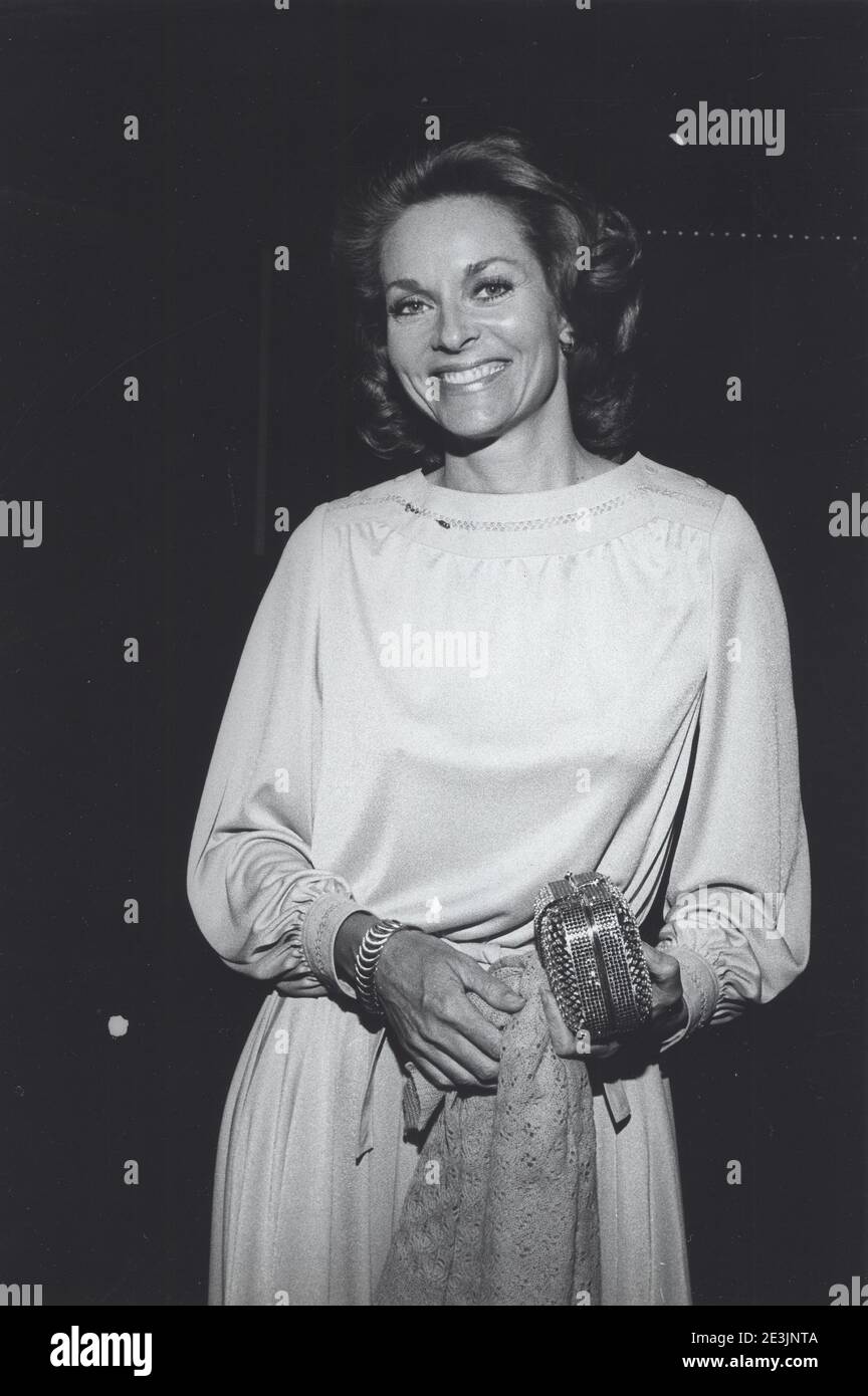 Lee Meriwether High Resolution Stock Photography and Images - Alamy