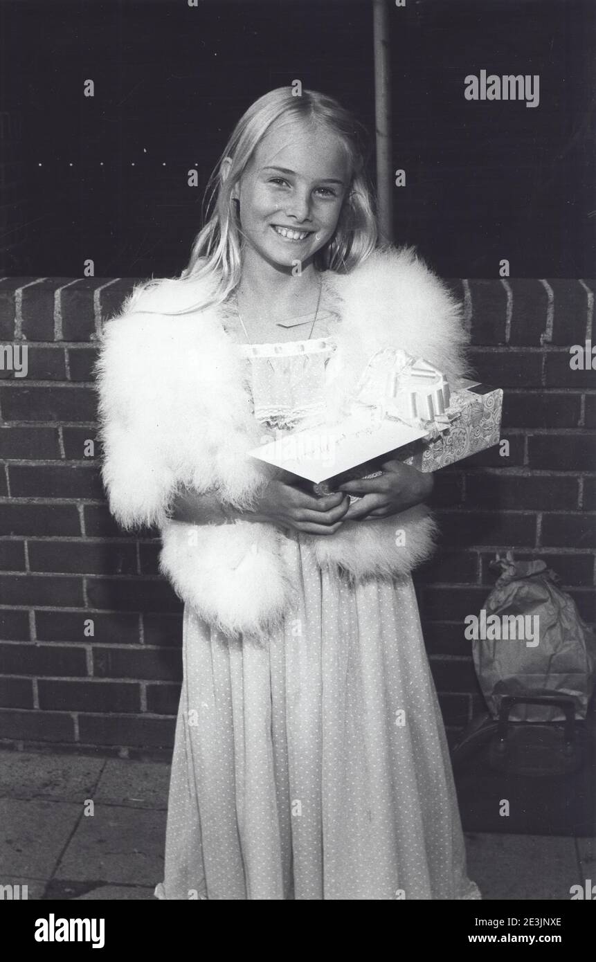 Michelle Phillips Daughter Mackenzie Phillips' Shocking Allegations