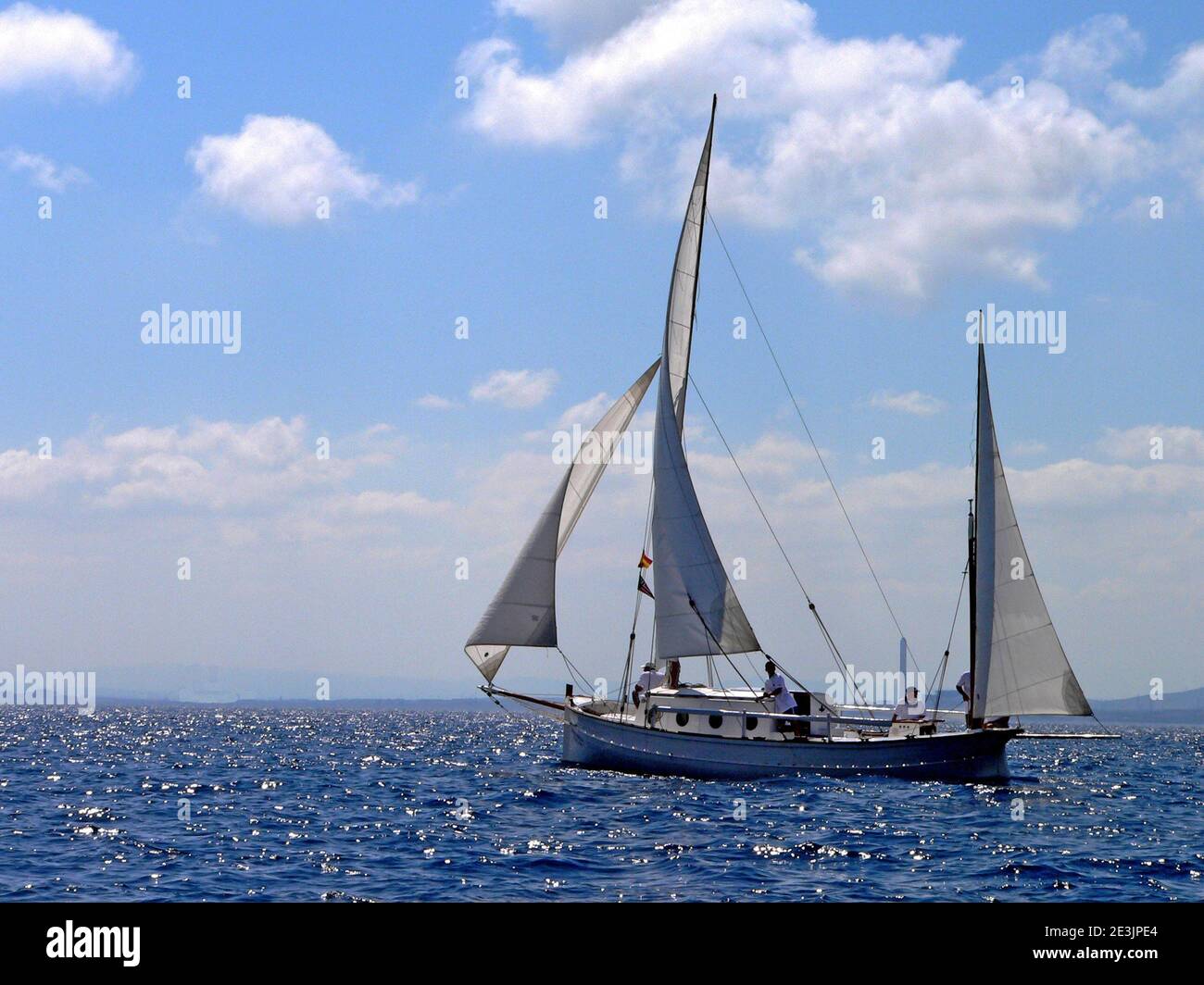Lateen Sail Boat High Resolution Stock Photography and Images - Alamy