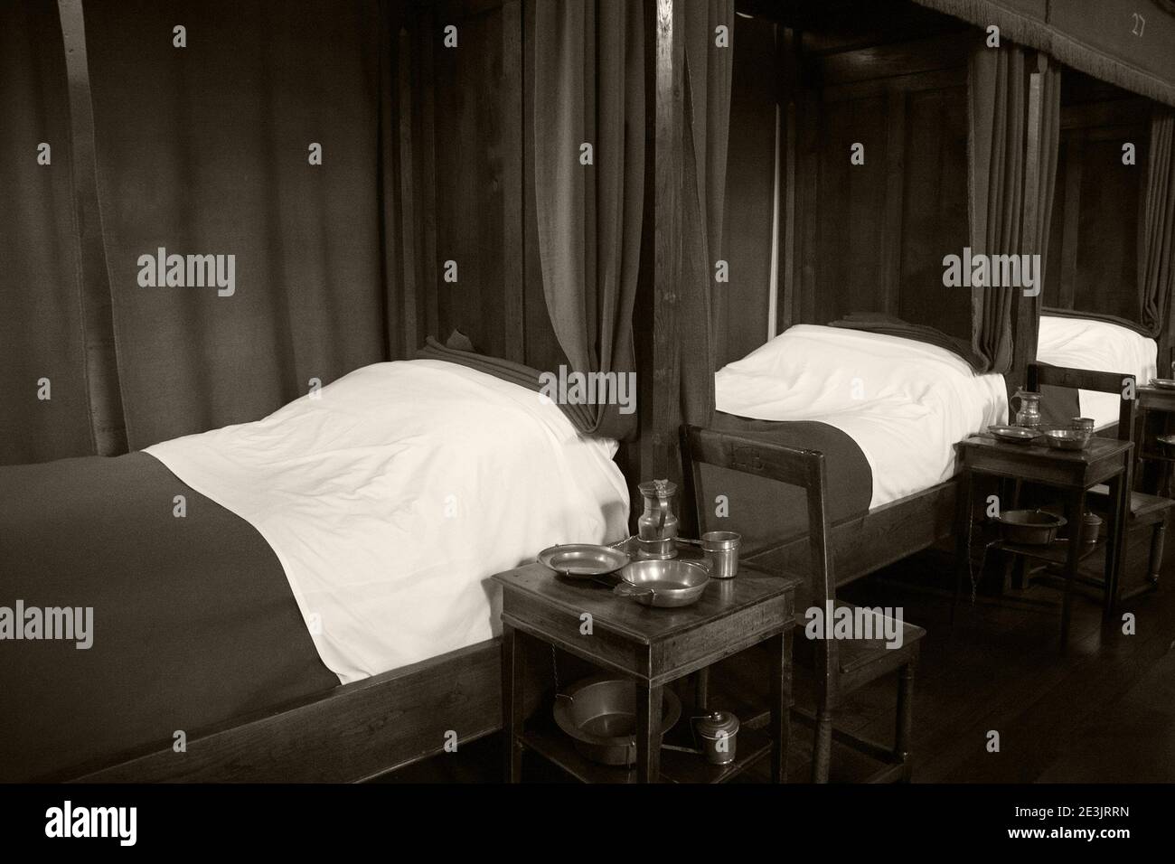 Poor hygiene medieval hi-res stock photography and images - Alamy