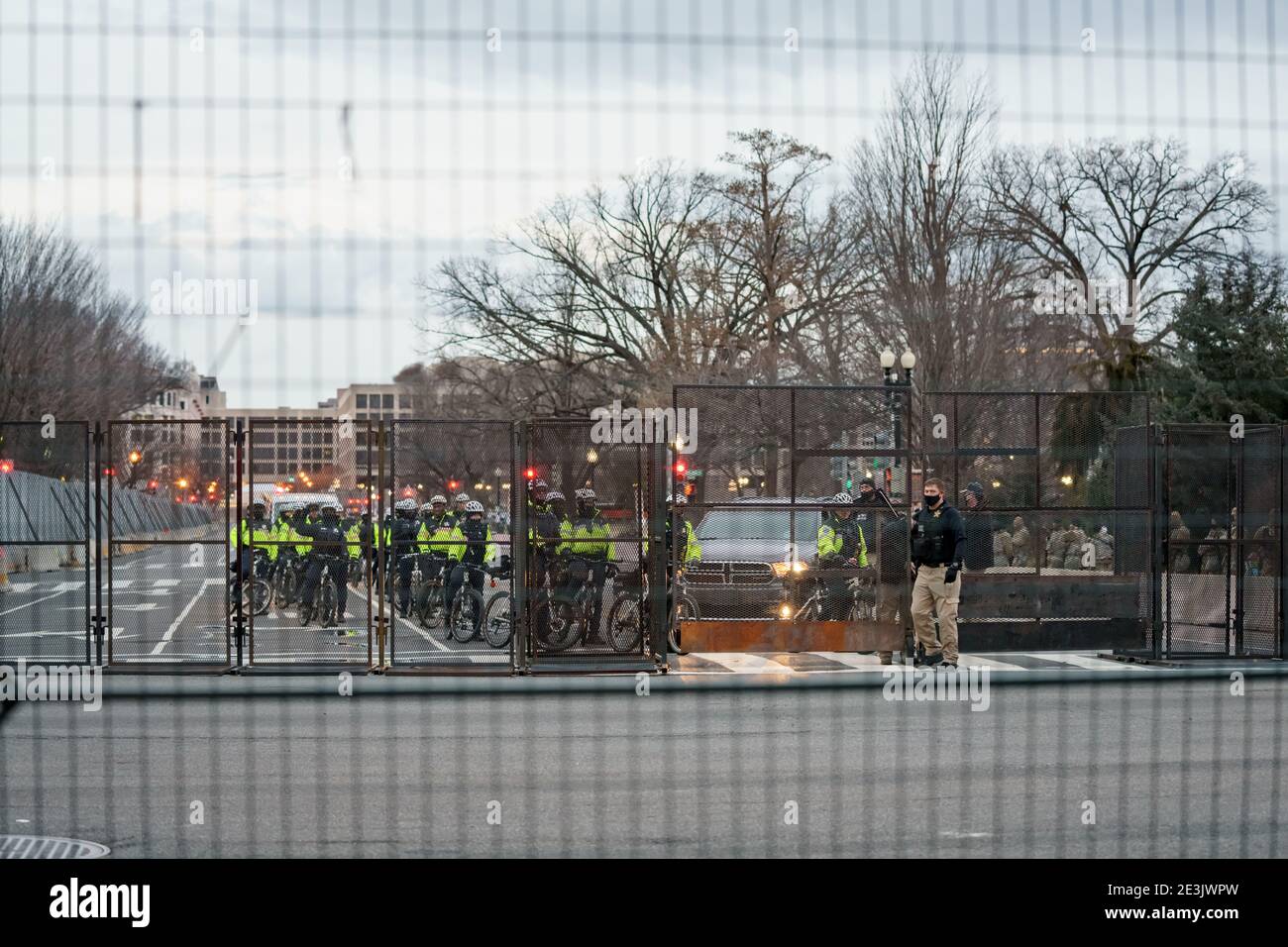 Shot through fence hi-res stock photography and images - Alamy