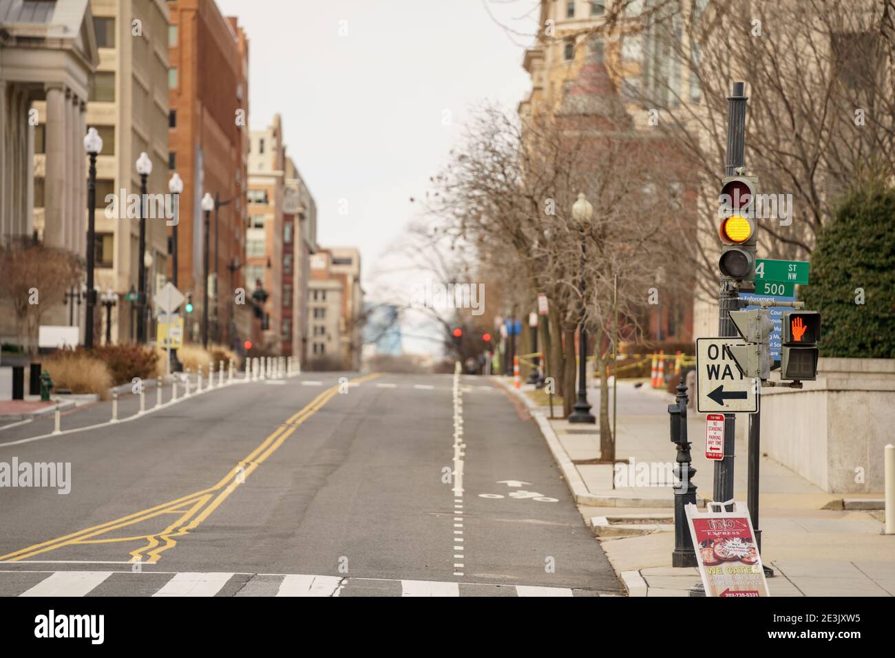 Washington DC, USA - January 17, 2021: Focus on traffic light photo ...