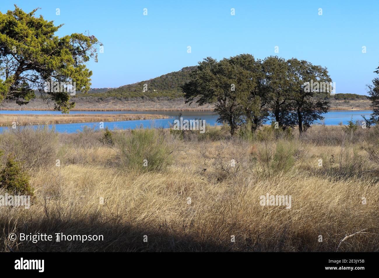 Grassy lake reservoir hi-res stock photography and images - Alamy