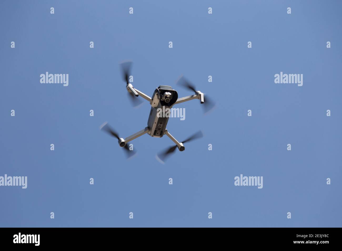 Overhead robot hi-res stock photography and images - Alamy
