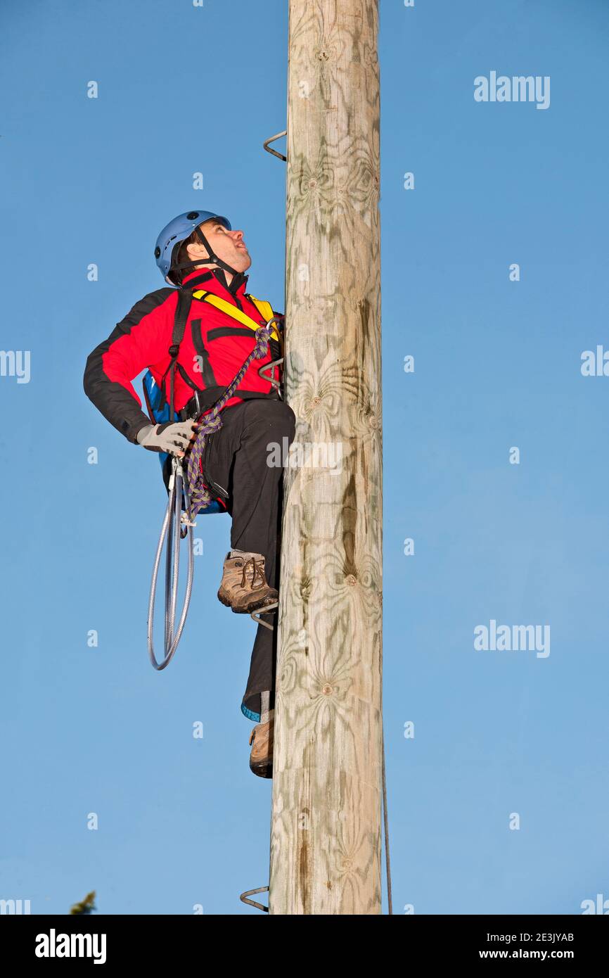 Rope access works hi-res stock photography and images - Alamy