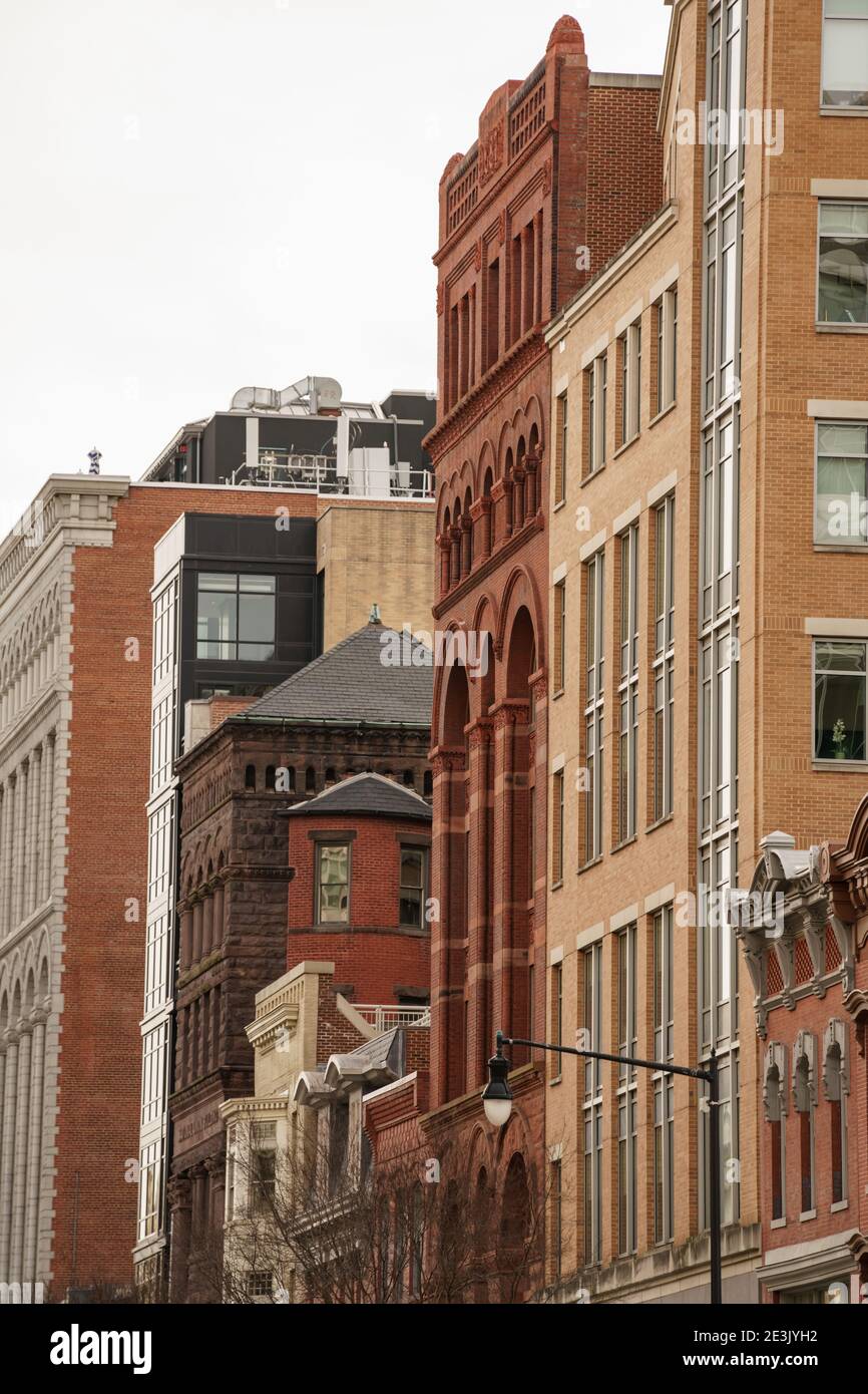 Historic architecture in Washington DC highrise office and flat loft ...