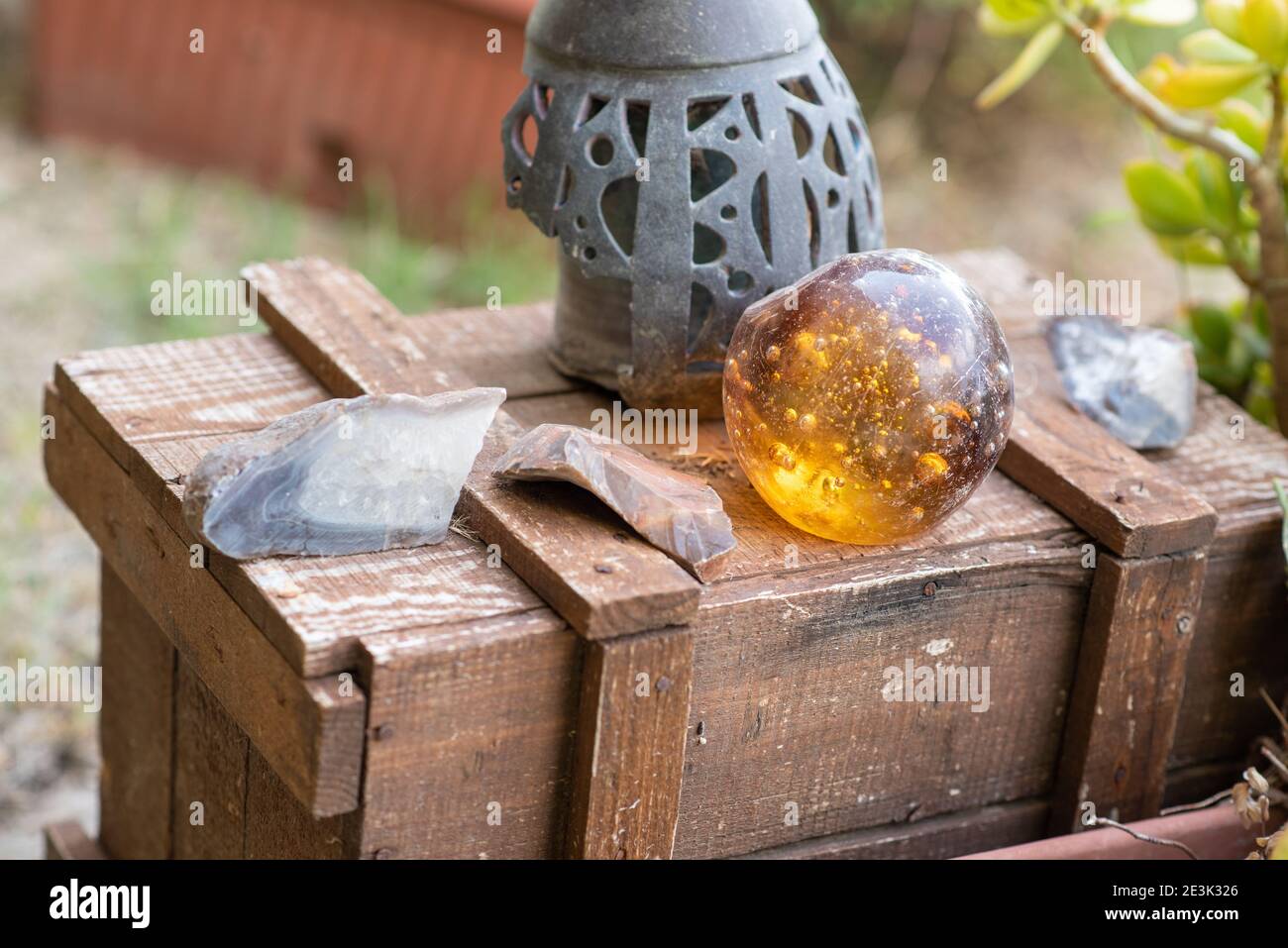 Broken vase ball hi-res stock photography and images - Alamy