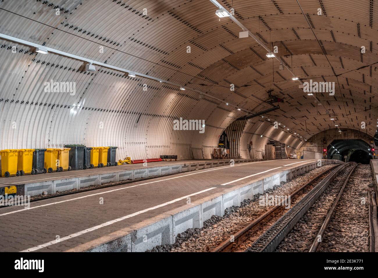 Cogwhell rack railway Glacier sation station in Zugspitze, Top of ...