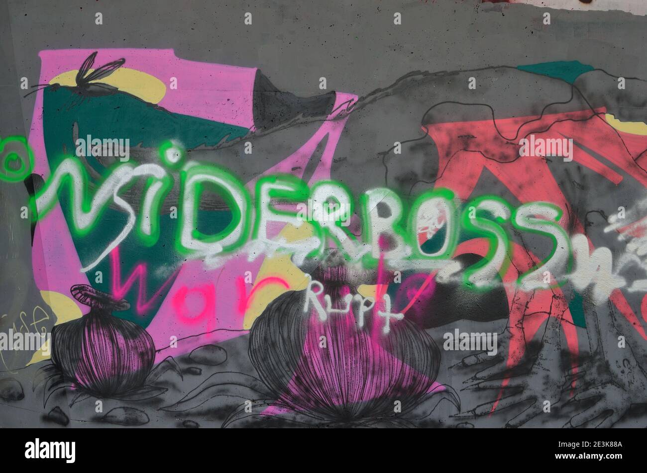 Graffiti pictures hi-res stock photography and images - Alamy